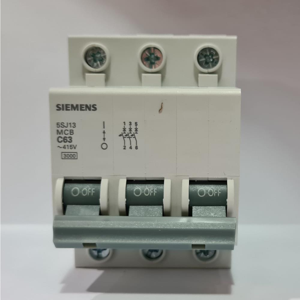 Disjuntor Siemens Tripolar Curva C 63A 3Ka 220/380V Branco - Carajas
